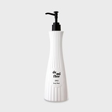 DE MI FLOR 081 FLEURAGE 沐浴露 430g